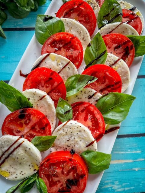 Classic Caprese Salad Recipe | Donuts2Crumpets